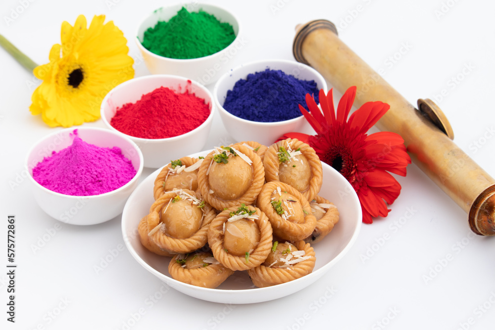 Foto de Chandrakala Gujia Mithai Also Called Suryakala Gujiya, Pirukiya ...