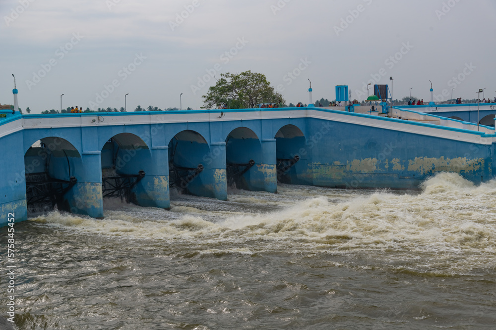 Fotografia do Stock: Perfect view of Kallanai Dam . One of the world's ...