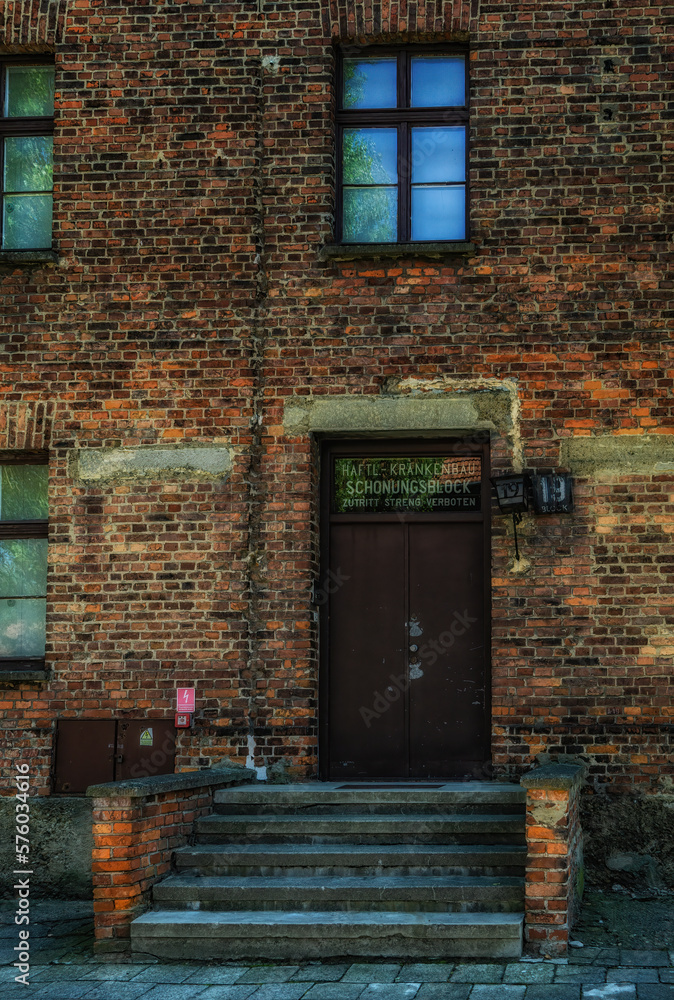 Door into Block 19, the Schonungsblock (Convalescence Block) at ...