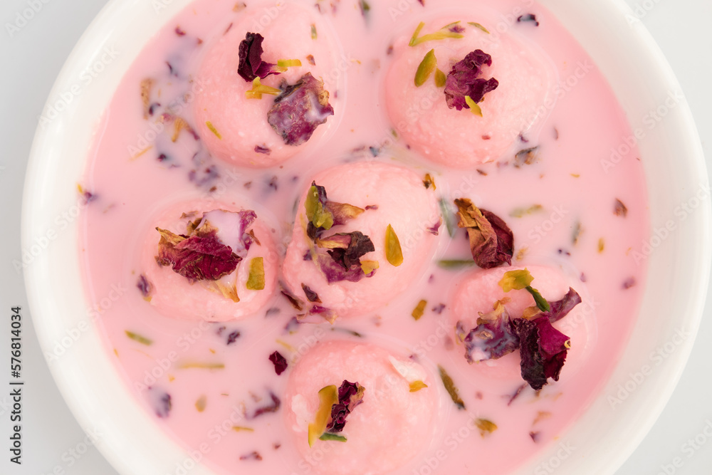 Lachhedar Pink Rose Rabdi Also Called Lachha Gulab Rabri, Gulabi Rabidi ...