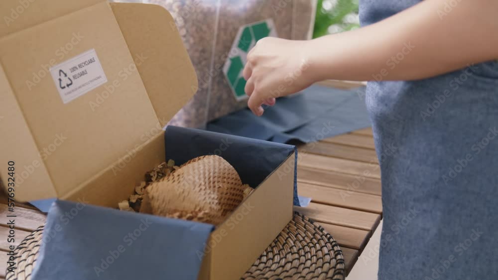 Eco vendor go green packaging parcel carton box in net zero waste store ...