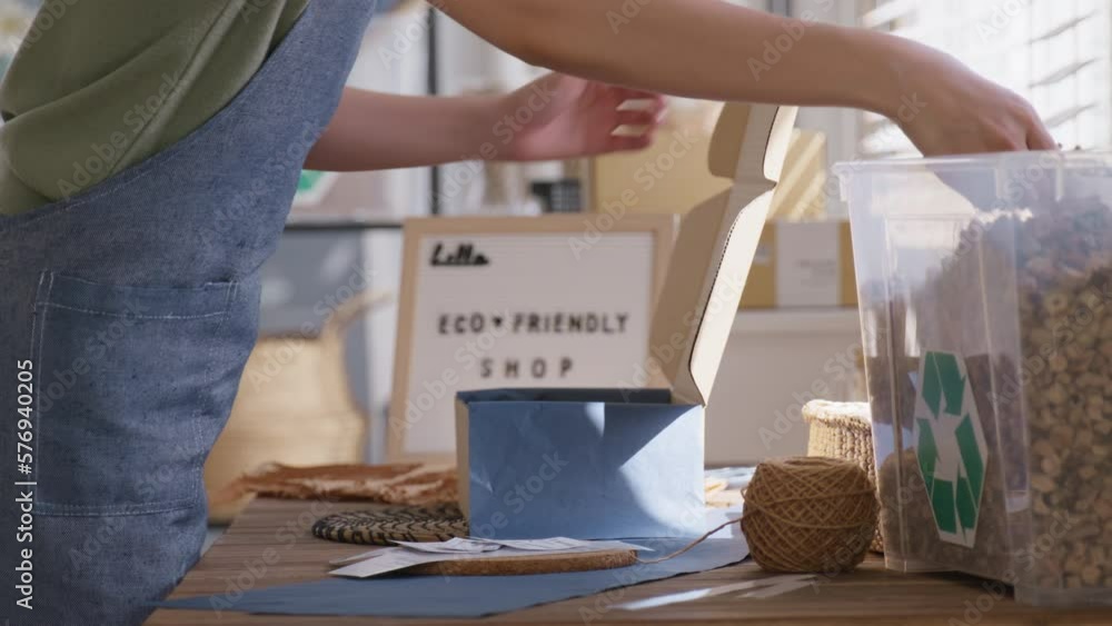 Eco vendor go green packaging parcel carton box in net zero waste store ...