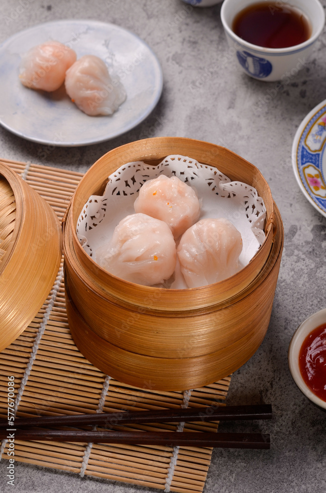 Traditional Asian Prawn or shrimp dumplings hakau, ha kauw or har gow ...