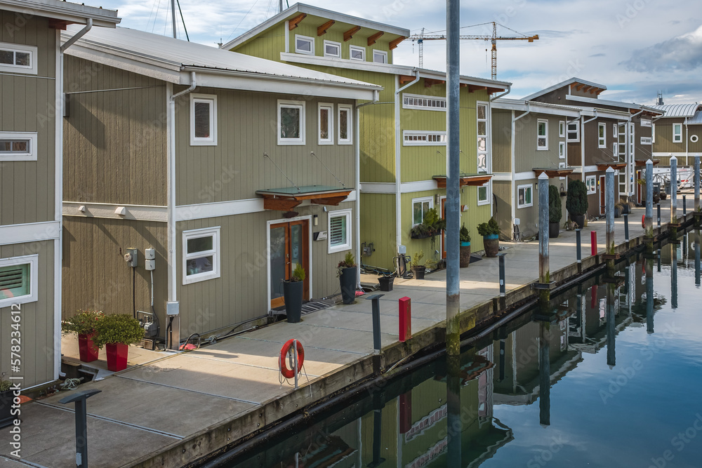 Modern Floating houses at North Vancouver Canada. Collection of ...