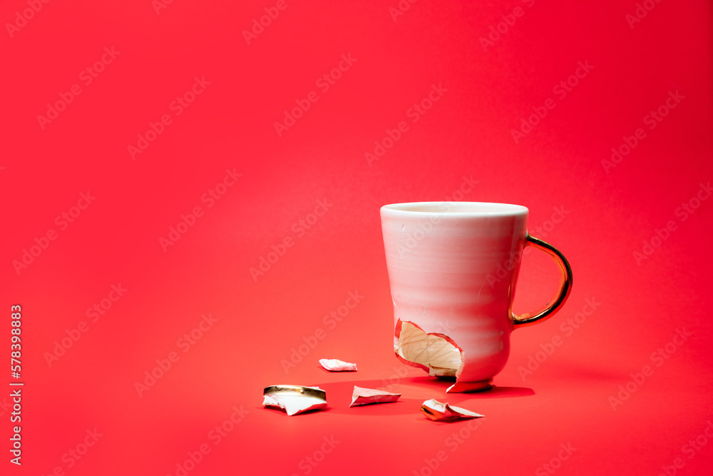 Cracked Teacup