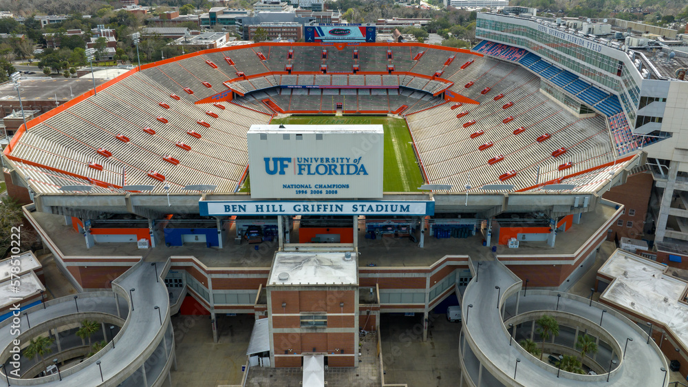 Aerial view of Ben Hill Griffin Stadium, popularly known as "The Swamp ...