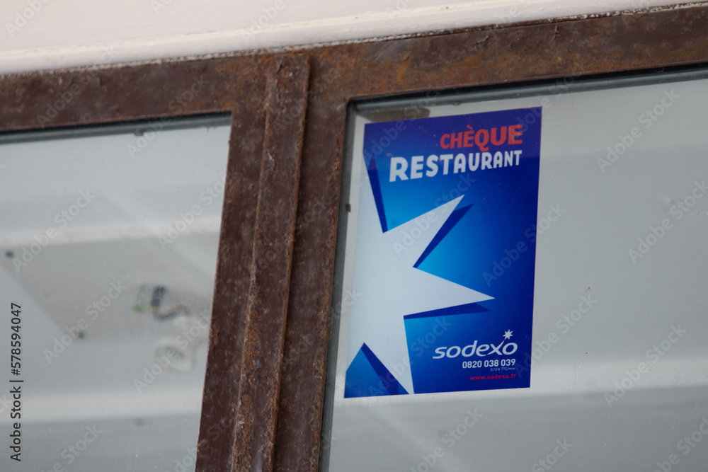 Sodexo cheque restaurant brand logo and text sign french label ...