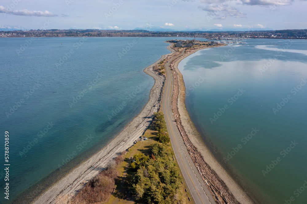 Foto de Panoramic View of Semiahmoo Spit and Resort. The westernmost ...