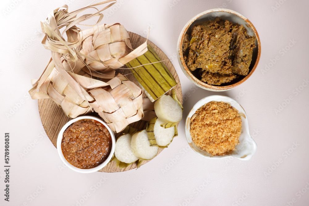 Malaysian Traditional Muslim Food During Hari Raya, Lemang, Ketupat ...