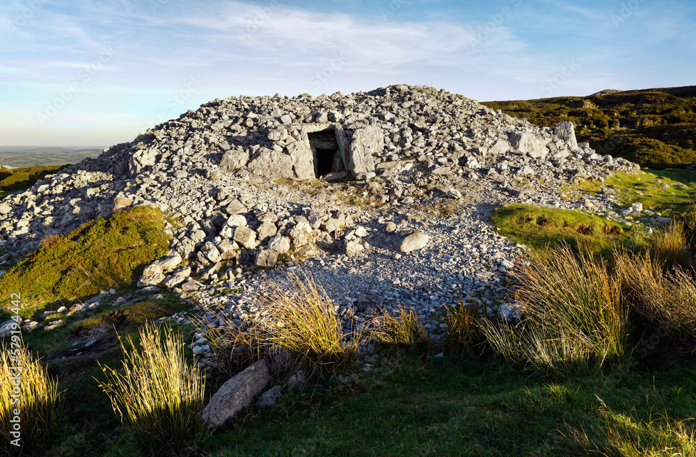 Carrowkeel important prehistoric Neolithic passage tomb necropolis ...