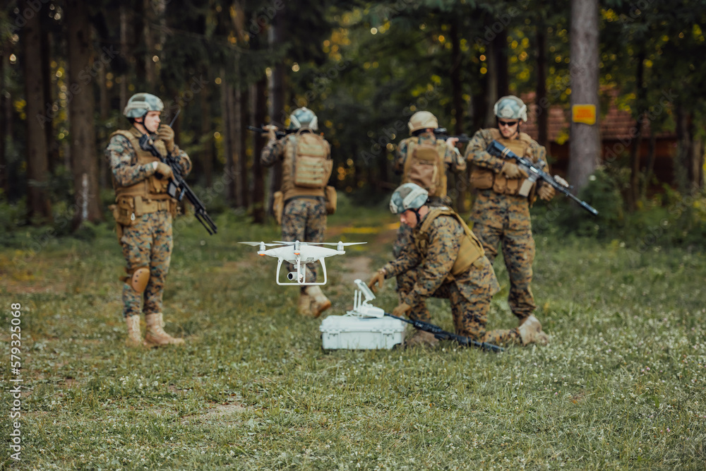 Modern Warfare Soldiers Squad are Using Drone for Scouting and ...