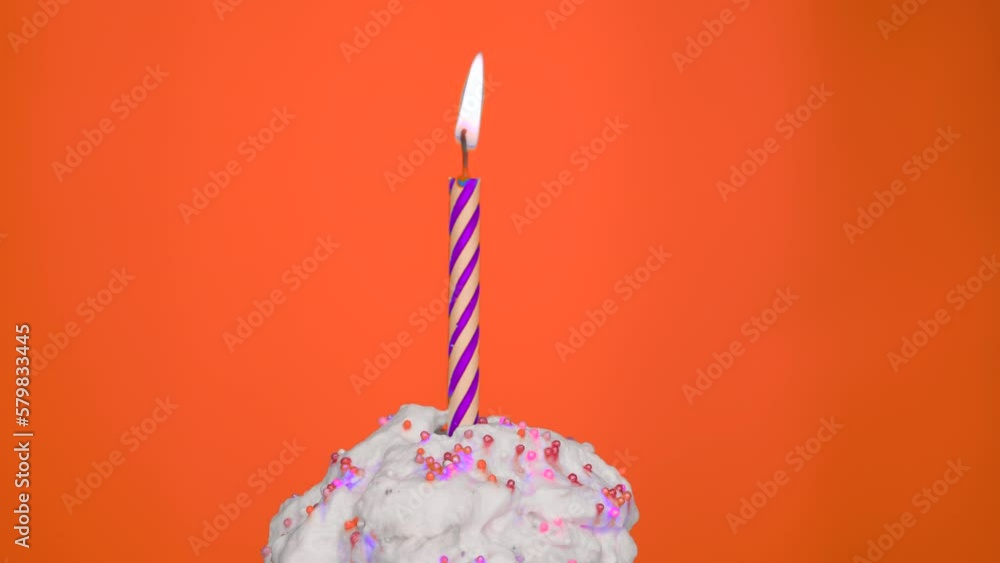 Birthday cake, Close-up of a pudding pie spinning with a burning candle ...