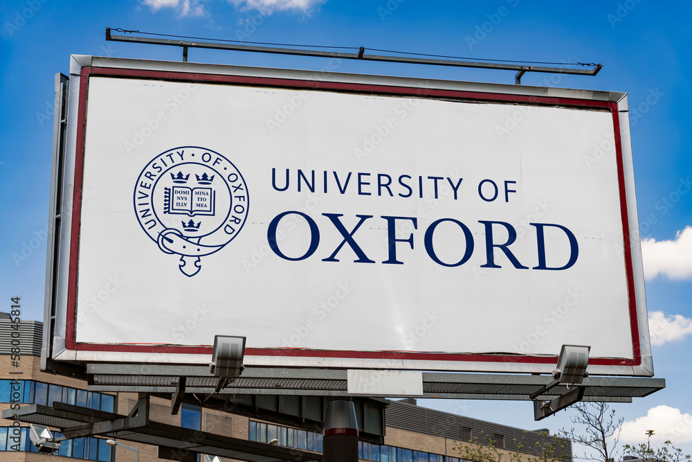Billboard displaying logo of The University of Oxford Stock Photo ...