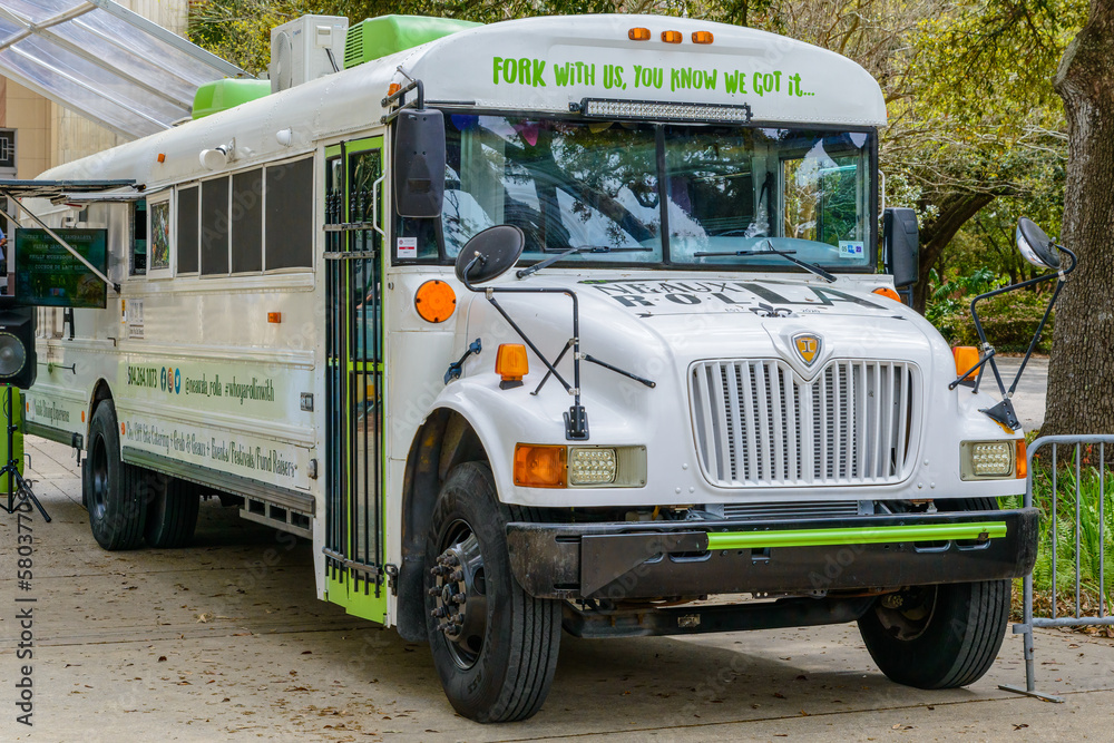 Neuxla Rolla Food Bus on Tulane University Campus on March 11, 2023 in ...