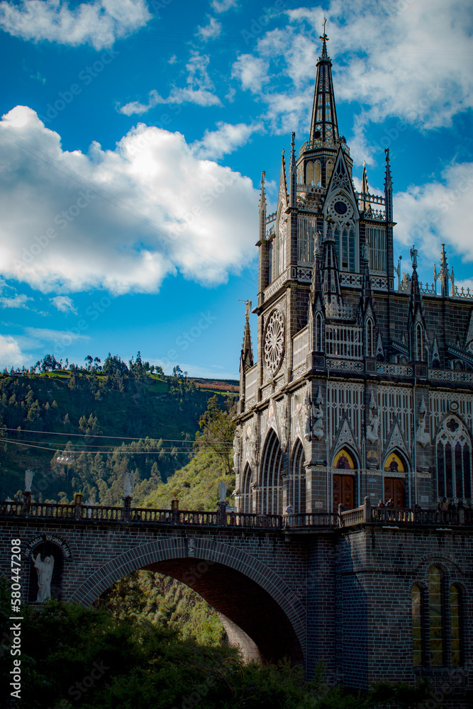 Foto de Las Lajas Church, majesty and beauty. One of the most iconic ...