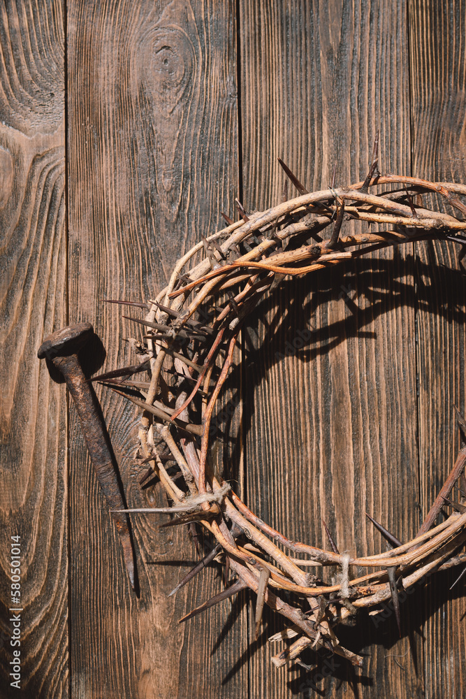 Jesus Crown Thorns and nails and cross on a wood background ...
