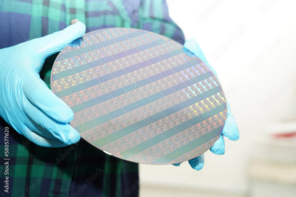 Silicon wafer for manufacturing semiconductor of integrated circuit ...