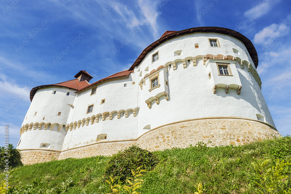 Foto de At the base of Veliki Tabor, a fortified castle dominating the ...