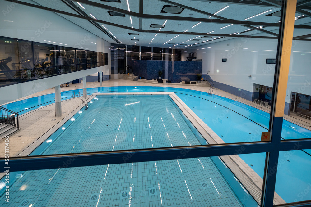 Foto de Copenhagen, Denmark An inside view of the DGI-byen Aquatic Centre public pool with a ...