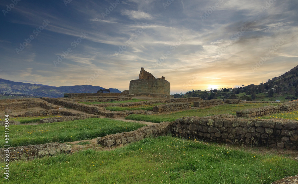 Poster Ruinas Ingapirca preincaicas Ecuador – Wall Art | UkPosters