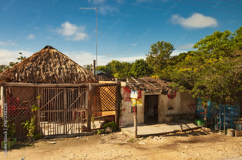 Poster Mayan houses,roofs made with palm trees Chichen Itza, Yucatan ...
