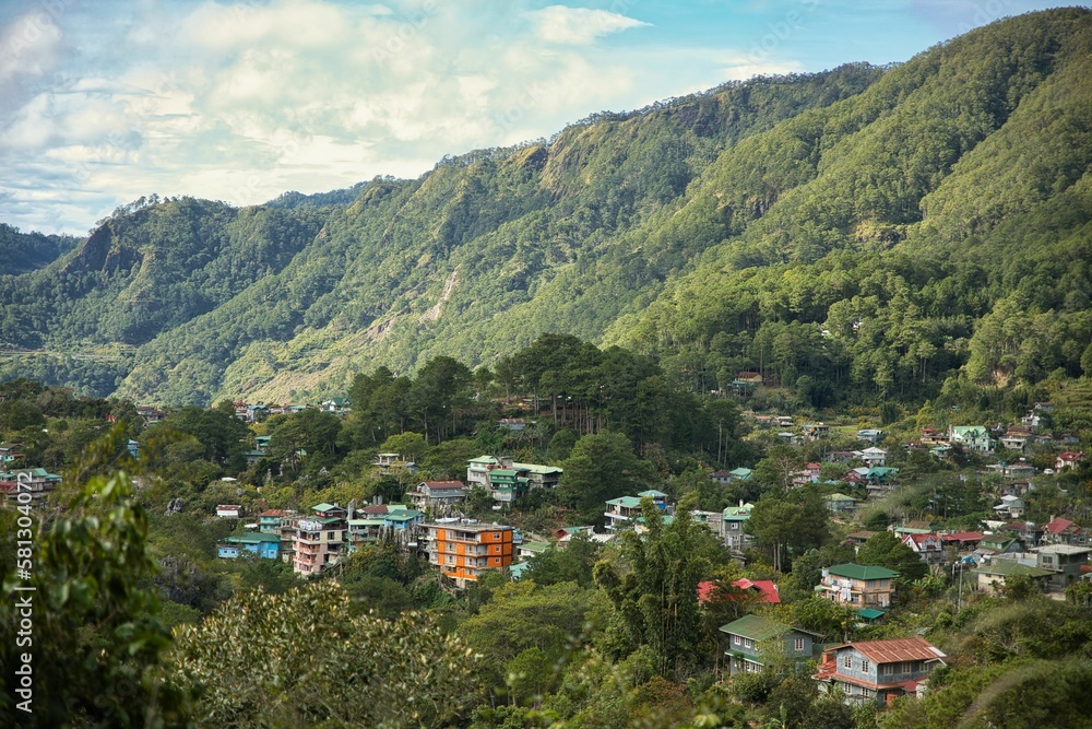 Panoramic view over the imposing taal with houses in Sagada ...