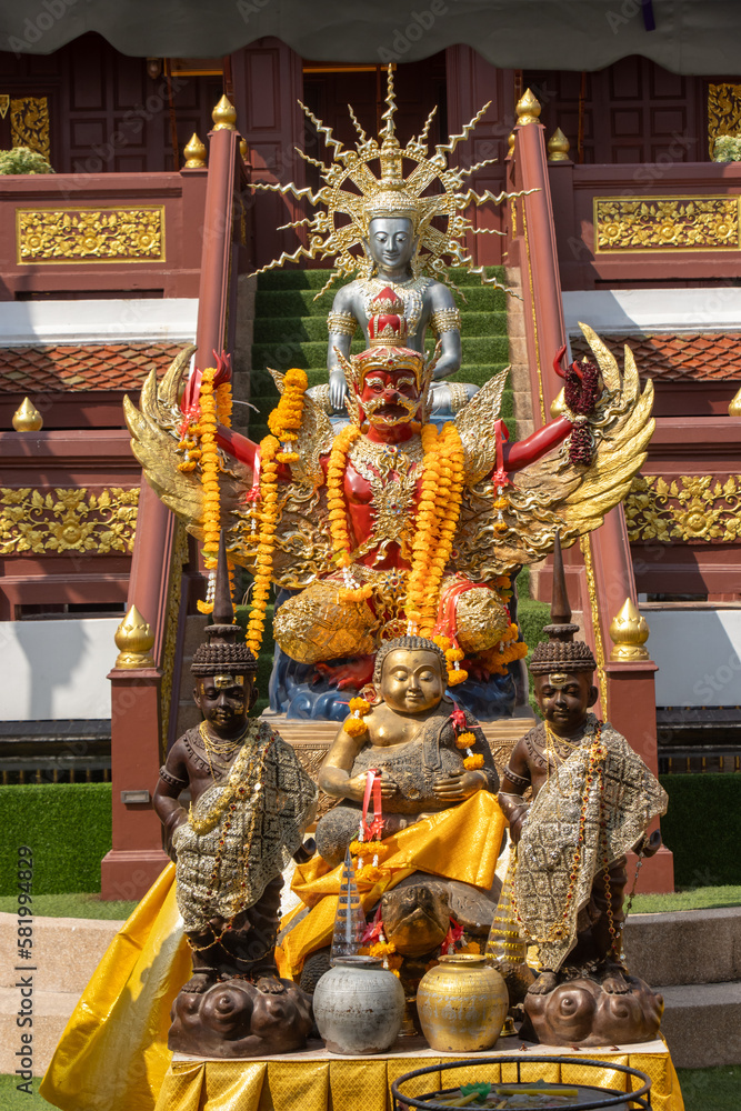 Garuda statue, mythological birds with golden wings, Wat Pho Thong ...