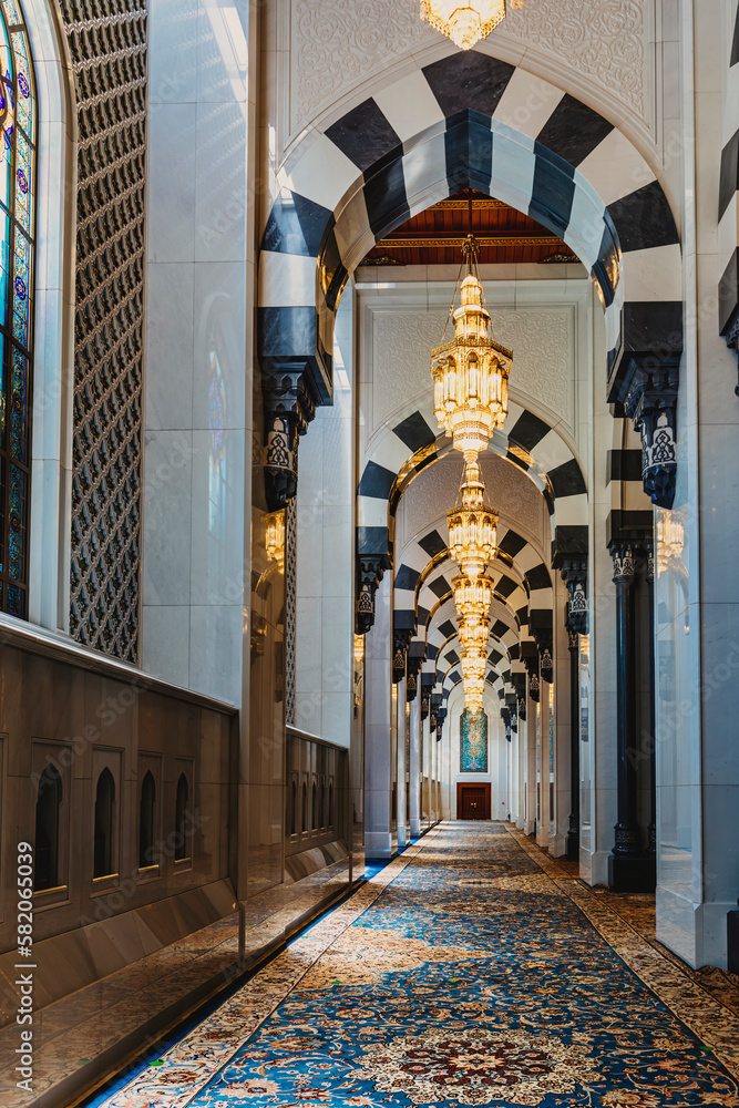 Islamic architecture, symmetrical arches, columns, chandeliers of ...