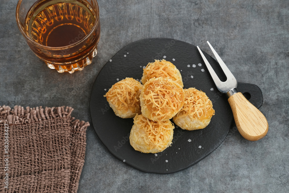 Pia Crispy with cheese or chocolate filling, pastry with layered smooth ...