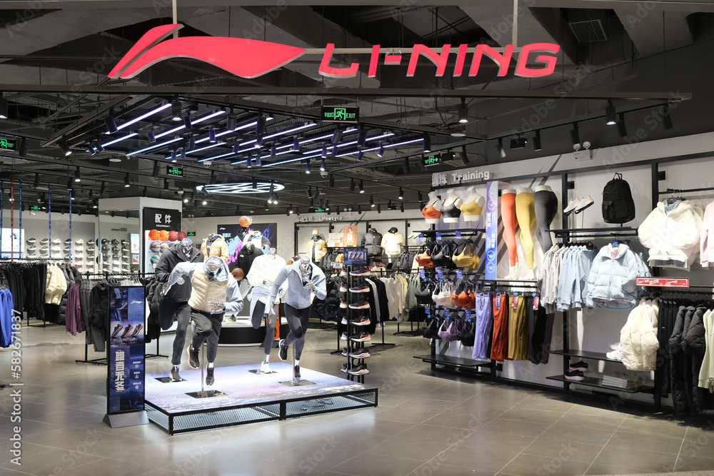 Shanghai,China-Nov.13th 2022: Li-Ning clothing store and brand logo ...