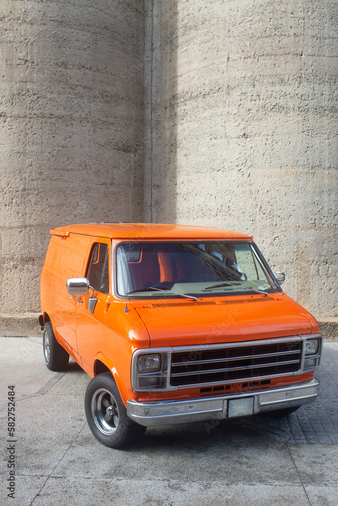 Poster Orange 70’s boogie van front 3/4 top view portrait, with ...