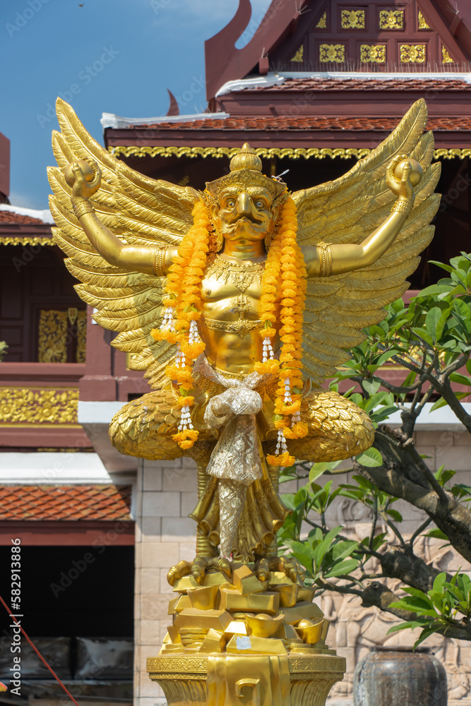 Garuda statue, mythological birds with golden wings, Wat Pho Thong ...