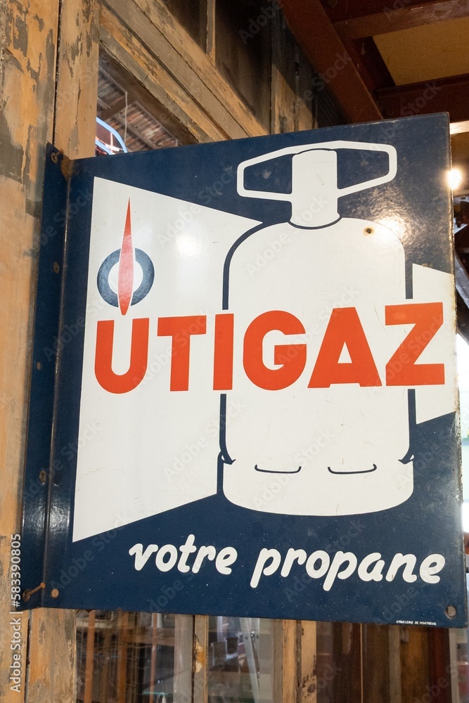 Utigaz panel logo sign and text brand sale of butane and propane gas ...