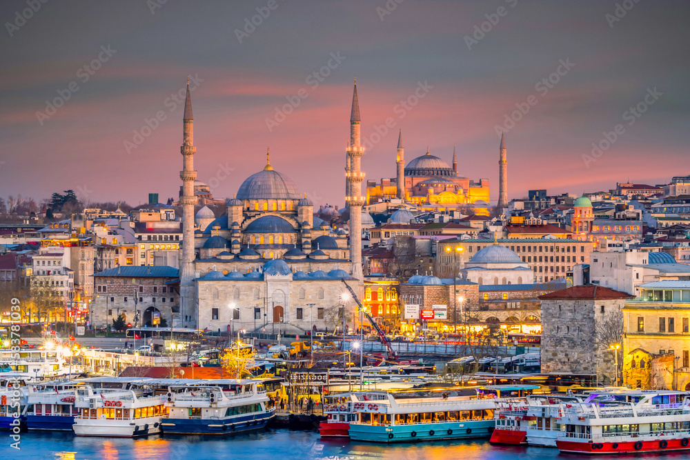 Hagia Sophia Grand Mosque at night, Hagia Sophia dome and minaret old ...