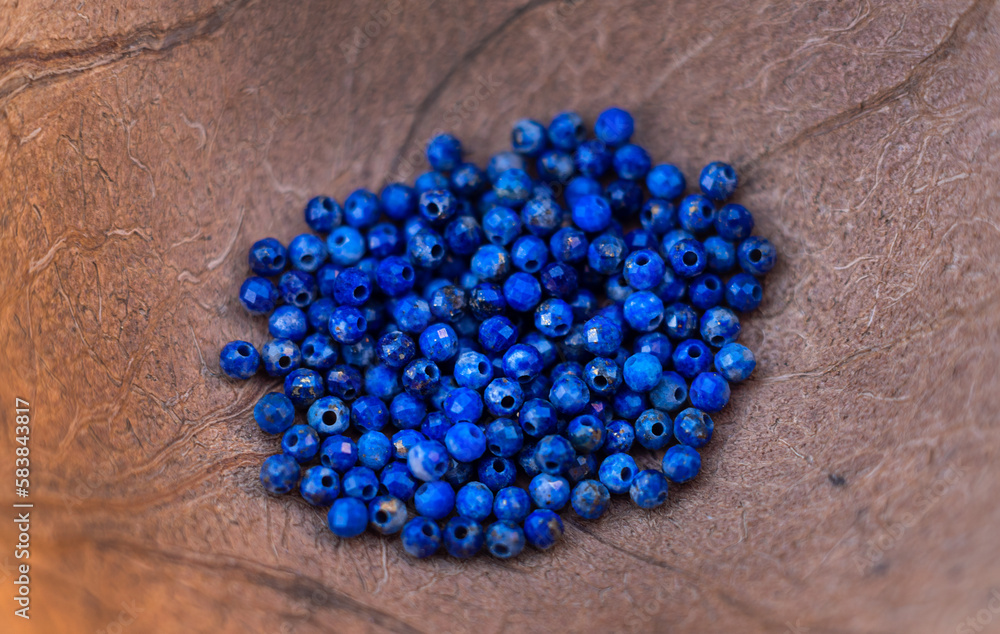 Lazurite is a mineral of the silicate class, an aluminosilicate with a ...
