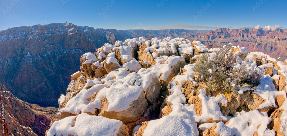 Frozen craggy cliffs along the Palisades of the Desert at Grand Canyon ...