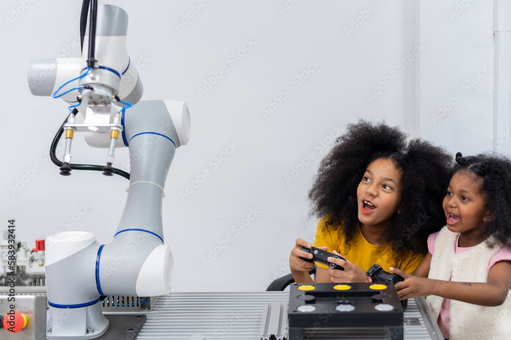 Kid teen child STEM Machine Learning Robot arm is Moving Under coding ...