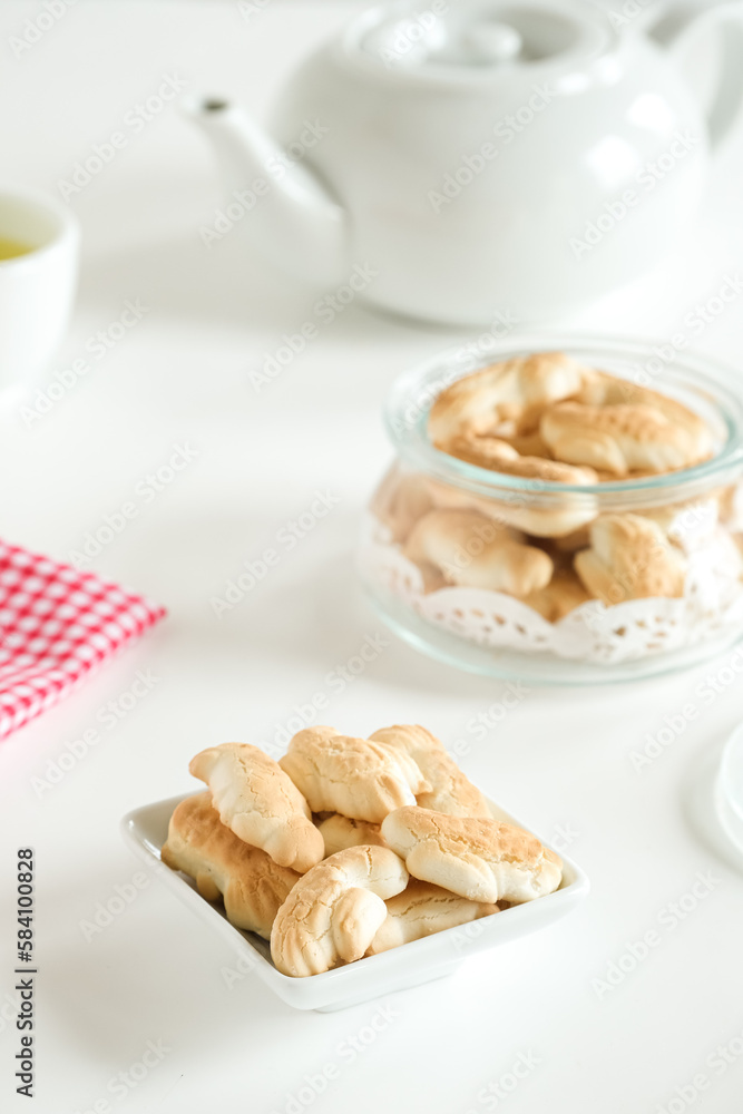tapioca coconut cookies also known as kuih bangkit. famous delicacy for ...