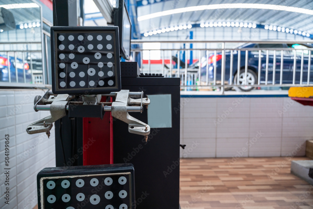 Auomobile repair of wheel aligner, Vehicle suspension alignment sensor ...