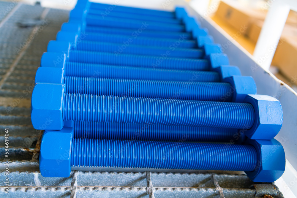 Petroleum industrial metal bolts for replacement of worn out bolts with ...