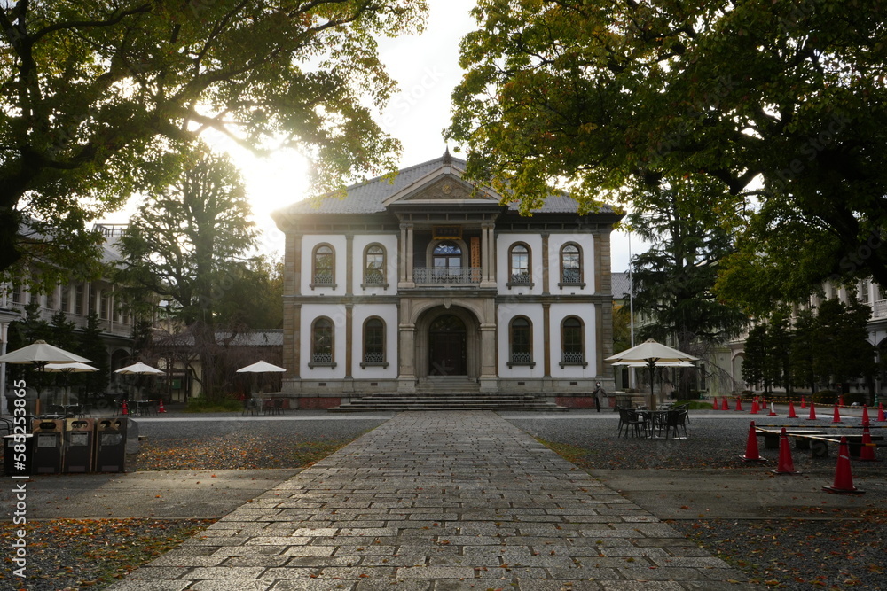 Ryukoku University in Kyoto, Japan - 日本 京都府 龍谷大学 Stock Photo | Adobe Stock