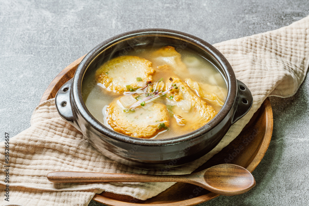 Omukguk, Fishcake Soup : Made by boiling fishcake and radish seasoned ...