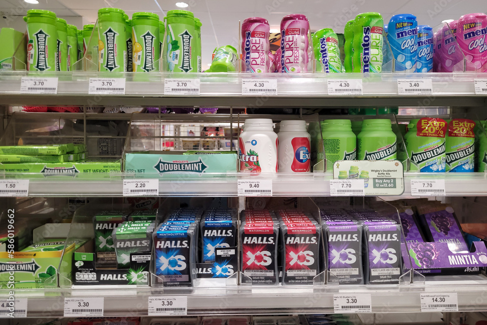 PENANG, MALAYSIA - 26 MAR 2023: Various choice of candies and chewing ...