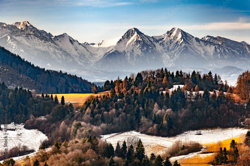 Piękny widok na Tatry i Pieniny z okolic Palenicy, Polska 素材庫相片 | Adobe ...