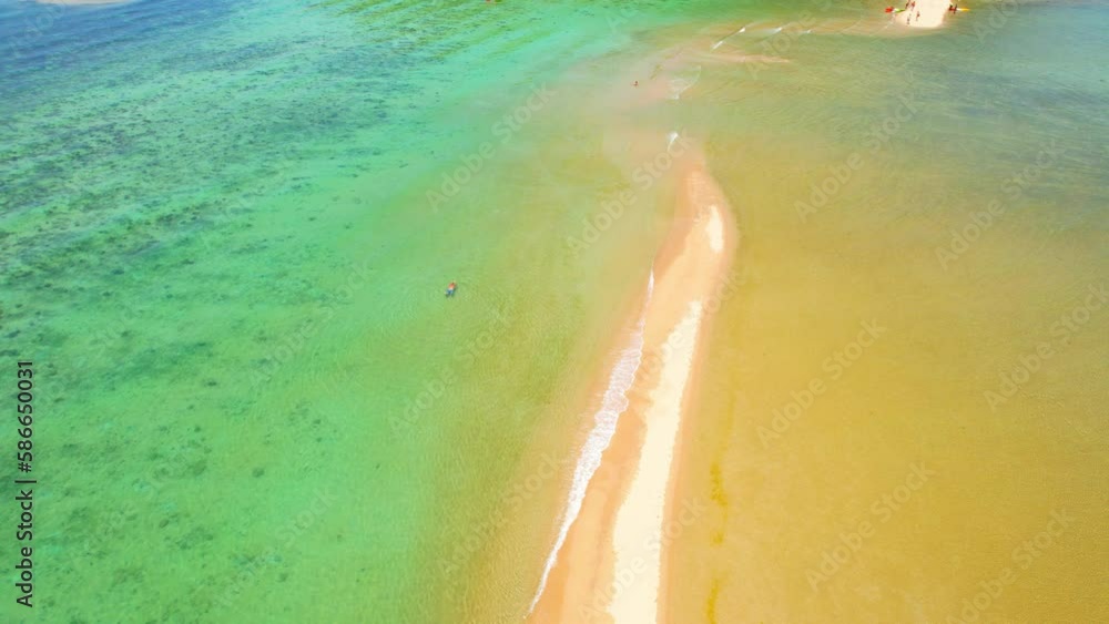 Vidéo Stock A breathtaking aerial view showcases a stunning sandbar ...