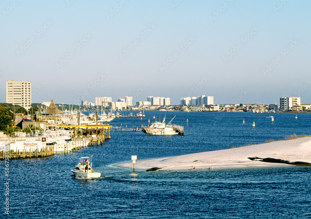 Foto Stock Destin on the Gulf Coast of Florida, USA. Fishing boat ...