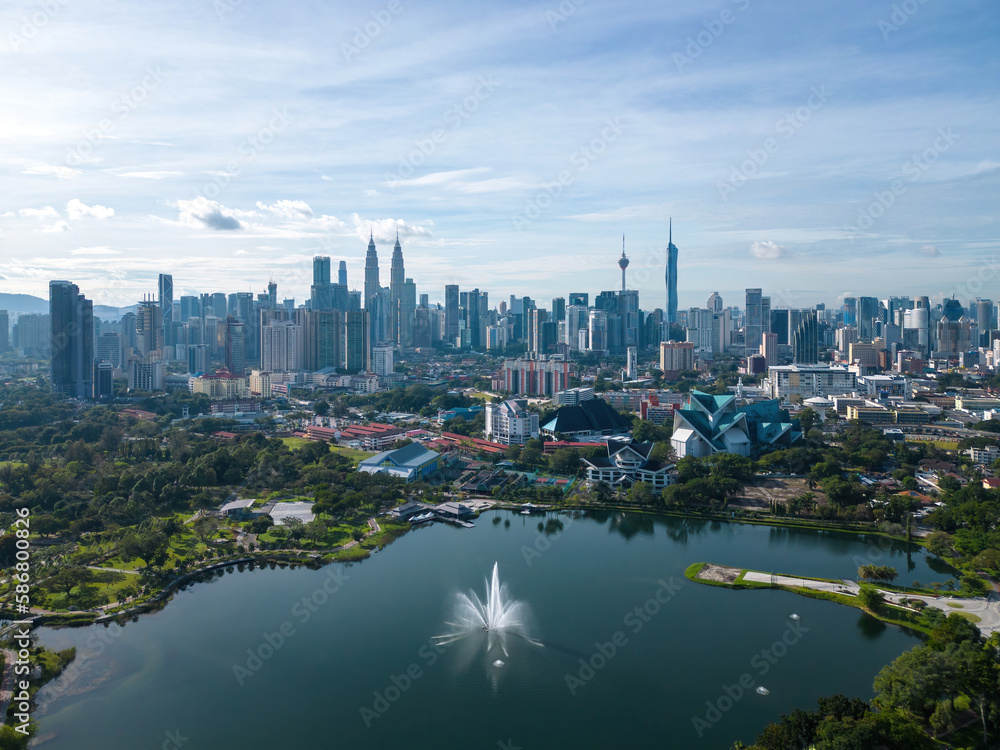 Aerial view natural Titiwangsa Lake with background of KL skyscraper ...