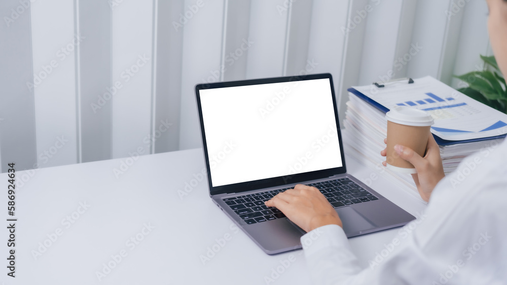 Foto de Blank white screen, mock up, Rear view, using laptop, mock up ...