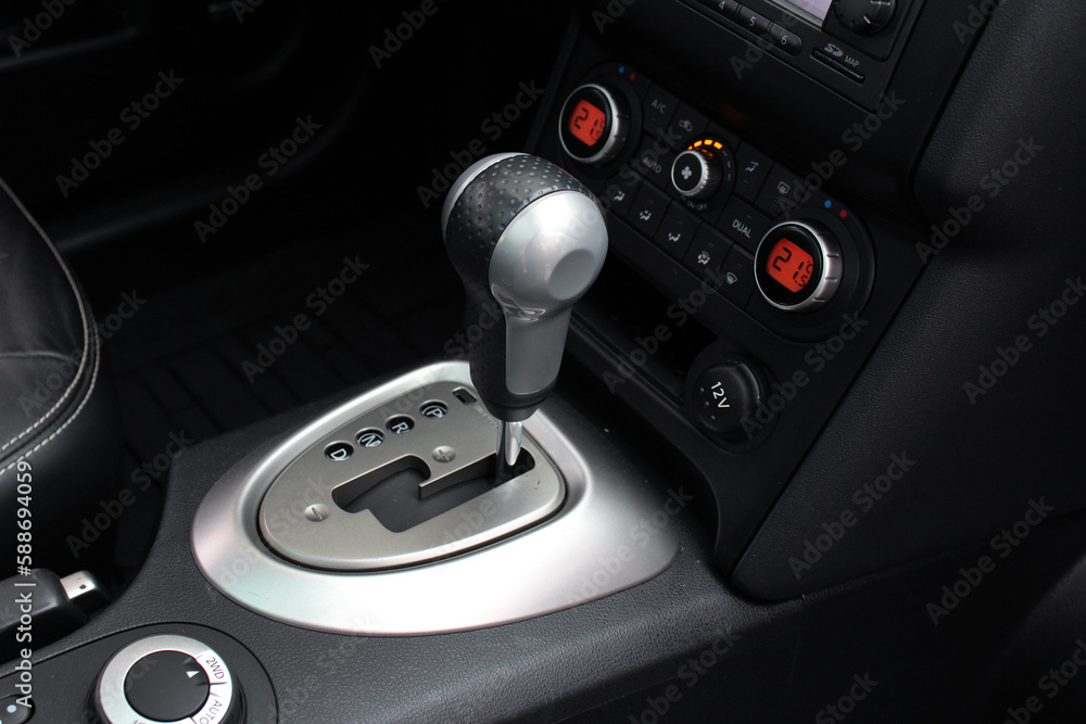 Car gear stick on parking mode, Mechanism of switching modes of ...