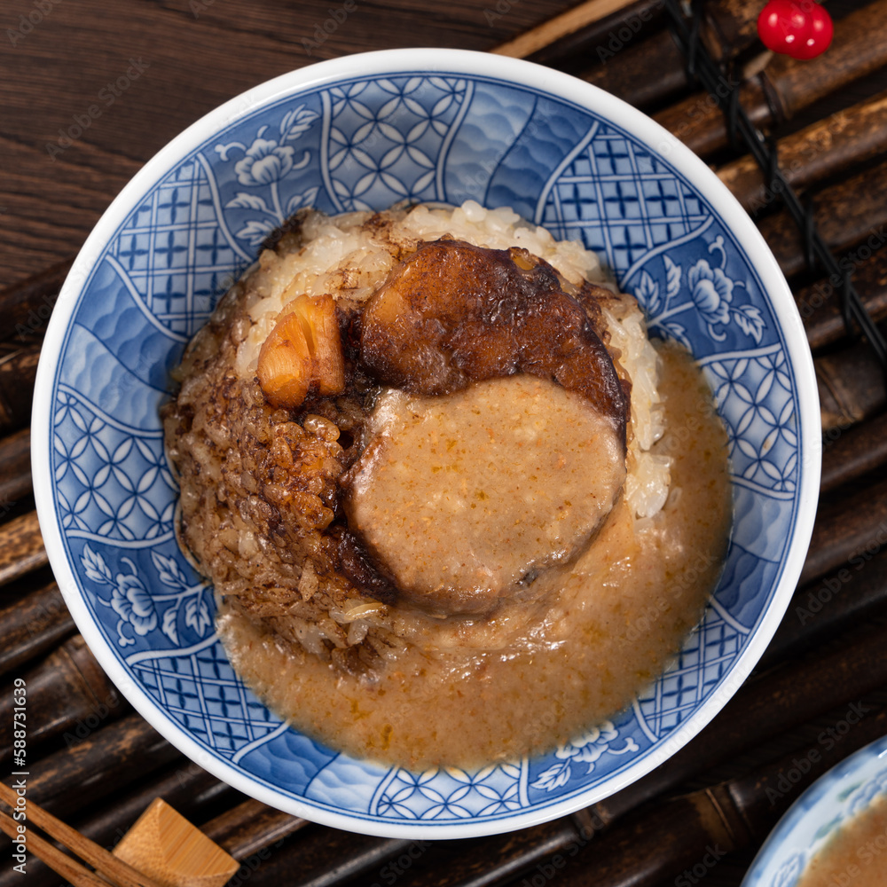 Migao, tube rice cake, rice pudding in a bowl, delicious Taiwanese ...